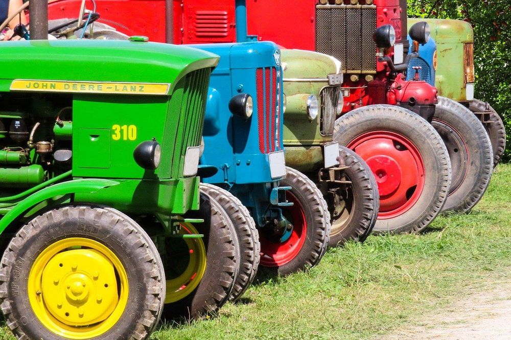 Tractor verkopen? Vergeet het kenteken overschrijven niet